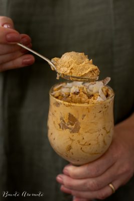 Desert rapid cu cafea și frișcă naturală | Bucate Aromate