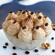 Cremă cu nuci opărite și cafea (ness) - rețeta simplă cu mascarpone ...