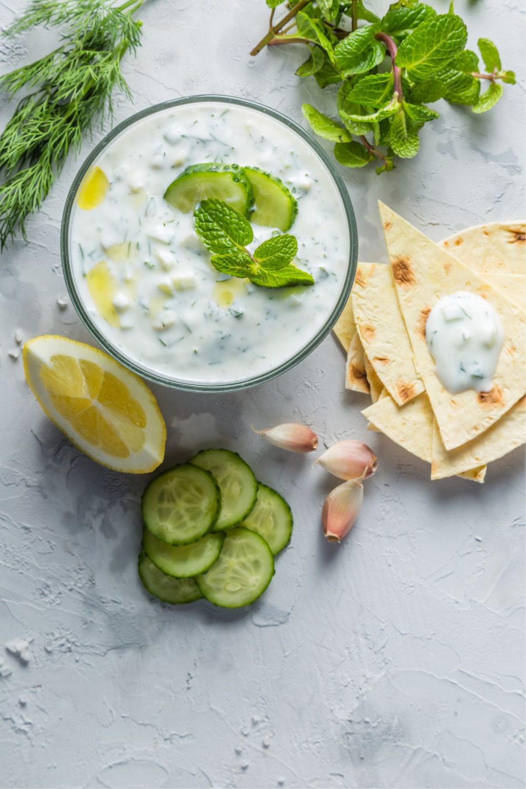 Sos Tzatziki - rețeta grecească autentică | Bucate Aromate