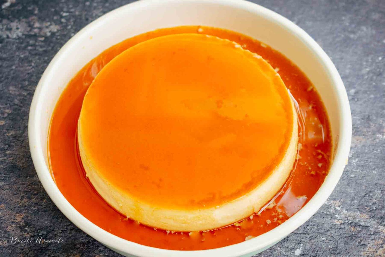 Cremă de zahăr ars - rețeta cu 8 ouă, fără amidon | Bucate Aromate